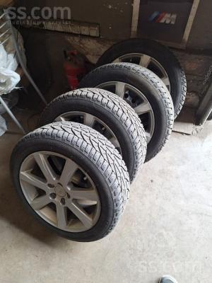 Pelēks Volvo S80 2007 Rīga, ar dzinēja tilpumu 2.40 L un nobraukumu 286 tūkst. km par 3900 €, foto 19 vietnē AUTOMOTO.COM.LV