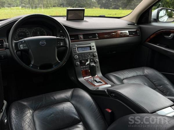 Pelēks Volvo S80 2007 Rīga, ar dzinēja tilpumu 2.40 L un nobraukumu 0 tūkst. km par 1990 €, foto 9 vietnē AUTOMOTO.COM.LV