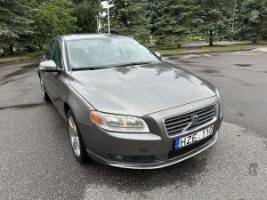Pelēks Volvo S80 2007 Klaipėda, ar dzinēja tilpumu 2.40 L un nobraukumu 350 tūkst. km par 2500 €, foto 20 vietnē AUTOMOTO.COM.LV