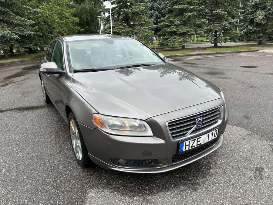 Pelēks Volvo S80 2007 Klaipėda, ar dzinēja tilpumu 2.40 L un nobraukumu 350 tūkst. km par 2500 €, foto 20 vietnē AUTOMOTO.COM.LV