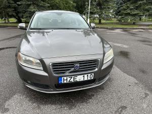 Pelēks Volvo S80 2007 Klaipėda, ar dzinēja tilpumu 2.40 L un nobraukumu 350 tūkst. km par 2500 €, foto 22 vietnē AUTOMOTO.COM.LV