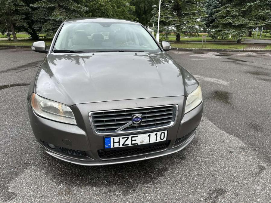 Pelēks Volvo S80 2007 Klaipėda, ar dzinēja tilpumu 2.40 L un nobraukumu 350 tūkst. km par 2500 €, foto 22 vietnē AUTOMOTO.COM.LV