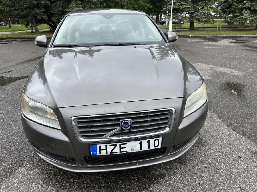 Pelēks Volvo S80 2007 Klaipėda, ar dzinēja tilpumu 2.40 L un nobraukumu 350 tūkst. km par 2500 €, foto 23 vietnē AUTOMOTO.COM.LV