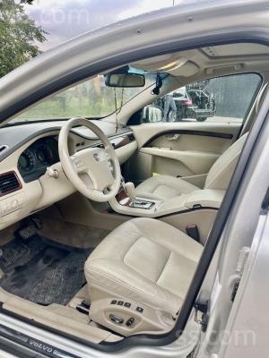 Pelēks Volvo S80 2007 Rīga, ar dzinēja tilpumu 2.40 L un nobraukumu 278 tūkst. km par 3200 €, foto 9 vietnē AUTOMOTO.COM.LV