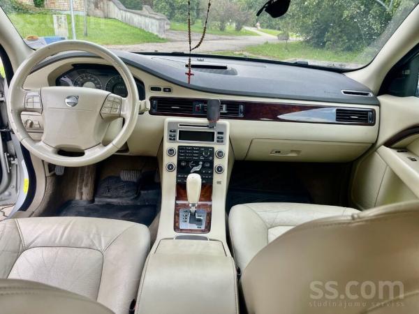 Pelēks Volvo S80 2007 Rīga, ar dzinēja tilpumu 2.40 L un nobraukumu 278 tūkst. km par 3200 €, foto 10 vietnē AUTOMOTO.COM.LV