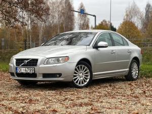 Pelēks Volvo S80 2007 Jelgava, ar dzinēja tilpumu 2.00 L un nobraukumu 247 tūkst. km par 4750 €, foto  vietnē AUTOMOTO.COM.LV