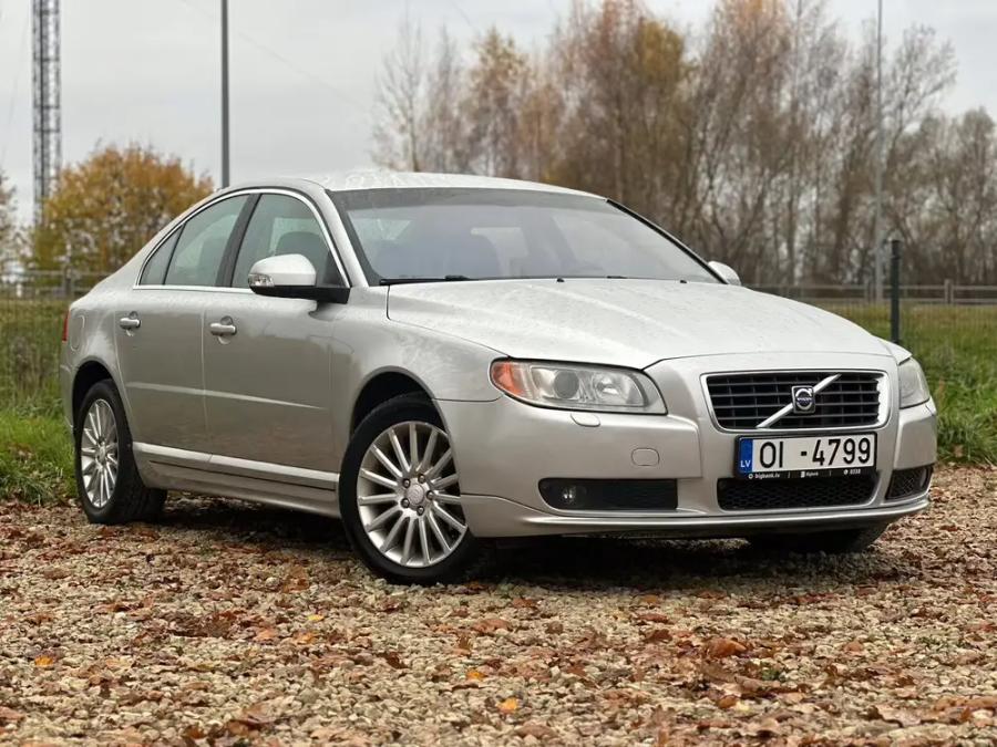 Pelēks Volvo S80 2007 Jelgava, ar dzinēja tilpumu 2.00 L un nobraukumu 247 tūkst. km par 4750 €, foto 4 vietnē AUTOMOTO.COM.LV