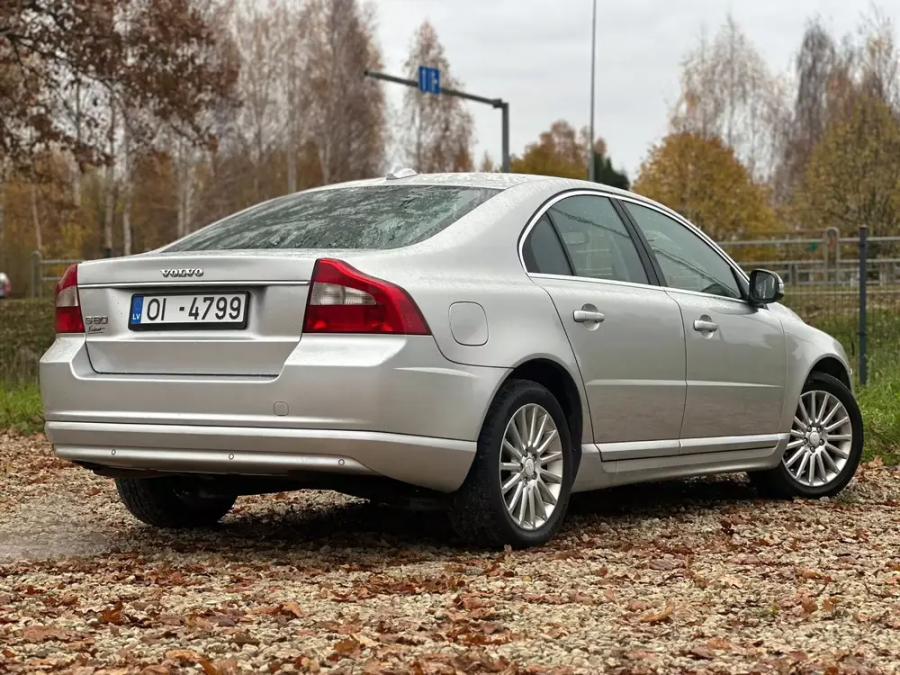 Pelēks Volvo S80 2007 Jelgava, ar dzinēja tilpumu 2.00 L un nobraukumu 247 tūkst. km par 4750 €, foto 5 vietnē AUTOMOTO.COM.LV