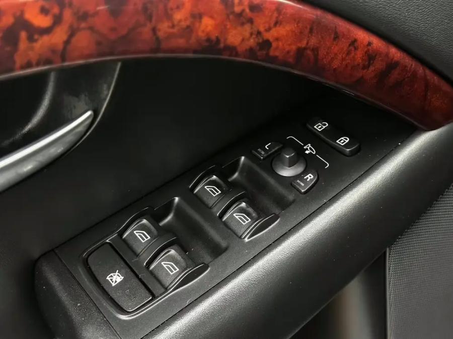 Pelēks Volvo S80 2007 Jelgava, ar dzinēja tilpumu 2.00 L un nobraukumu 247 tūkst. km par 4750 €, foto 15 vietnē AUTOMOTO.COM.LV