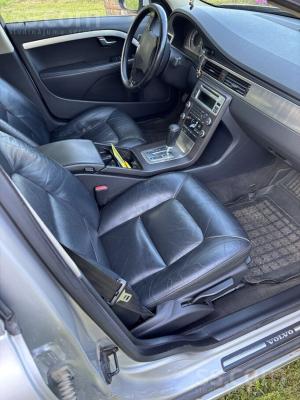 Pelēks Volvo S80 2007 Daugavpils, ar dzinēja tilpumu 2.40 L un nobraukumu 361 tūkst. km par 2800 €, foto 5 vietnē AUTOMOTO.COM.LV