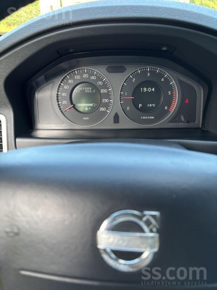 Pelēks Volvo S80 2007 Daugavpils, ar dzinēja tilpumu 2.40 L un nobraukumu 361 tūkst. km par 2800 €, foto 6 vietnē AUTOMOTO.COM.LV