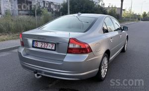 Grey Volvo S80 2007 in Daugavpils, with an engine capacity of 2.40 L and mileage of 320 thousand km for 3990 €, photo 4 on AUTOMOTO.COM.LV