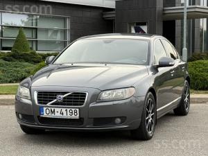 Серый Вольво С80 2007 в Рига, объемом двигателя 2.40 л и пробегом 325 тыс. км за 2500 €, фото  на AUTOMOTO.COM.LV