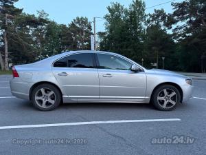 Pelēks Volvo S80 2007 Tallina, ar dzinēja tilpumu 2.40 L un nobraukumu 418 tūkst. km par 2200 €, foto 6 vietnē AUTOMOTO.COM.LV
