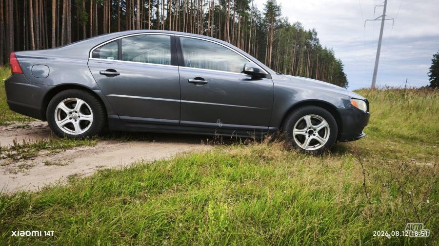 Pelēks Volvo S80 2007 Druskininkai, ar dzinēja tilpumu 2.40 L un nobraukumu 464 tūkst. km par 2000 €, foto 6 vietnē AUTOMOTO.COM.LV
