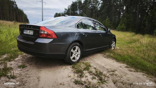 Grey Volvo S80 2007 in Druskininkai, with an engine capacity of 2.40 L and mileage of 464 thousand km for 2000 €, photo 6 on AUTOMOTO.COM.LV