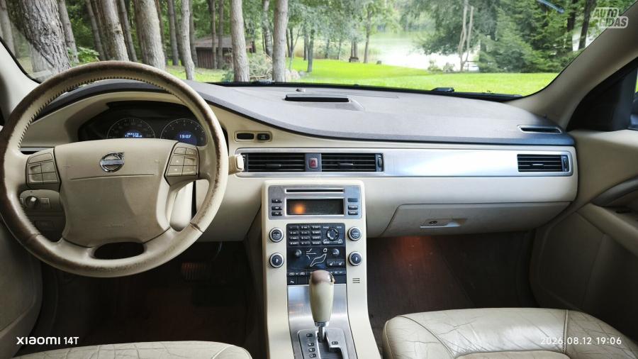 Pelēks Volvo S80 2007 Druskininkai, ar dzinēja tilpumu 2.40 L un nobraukumu 464 tūkst. km par 2000 €, foto 9 vietnē AUTOMOTO.COM.LV