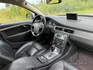 Pelēks Volvo S80 2007 Tallina, ar dzinēja tilpumu 2.40 L un nobraukumu 316 tūkst. km par 3650 €, foto 12 vietnē AUTOMOTO.COM.LV