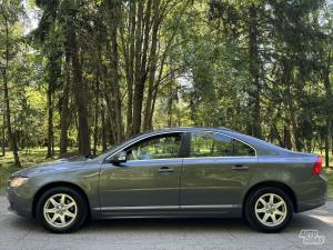 Grey Volvo S80 2007 in Panevezys, with an engine capacity of 2.40 L and mileage of 428 thousand km for 2350 €, photo 5 on AUTOMOTO.COM.LV