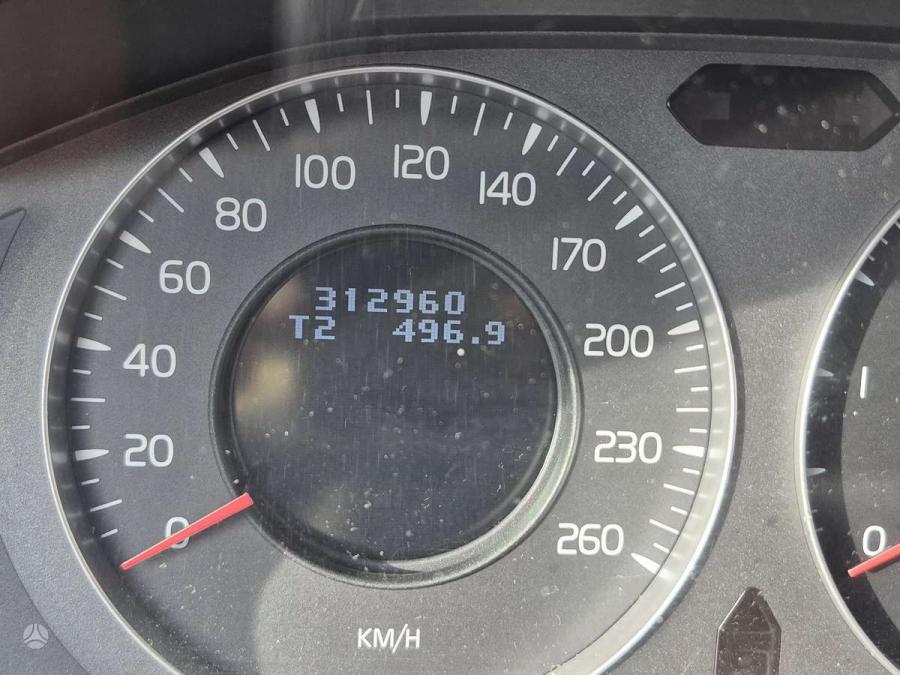 Pelēks Volvo S80 2007 Anykščiai, ar dzinēja tilpumu 2.40 L un nobraukumu 312 tūkst. km par 1450 €, foto 9 vietnē AUTOMOTO.COM.LV