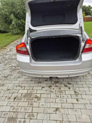 Pelēks Volvo S80 2007 Kėdainiai, ar dzinēja tilpumu 2.40 L un nobraukumu 345 tūkst. km par 2950 €, foto 8 vietnē AUTOMOTO.COM.LV