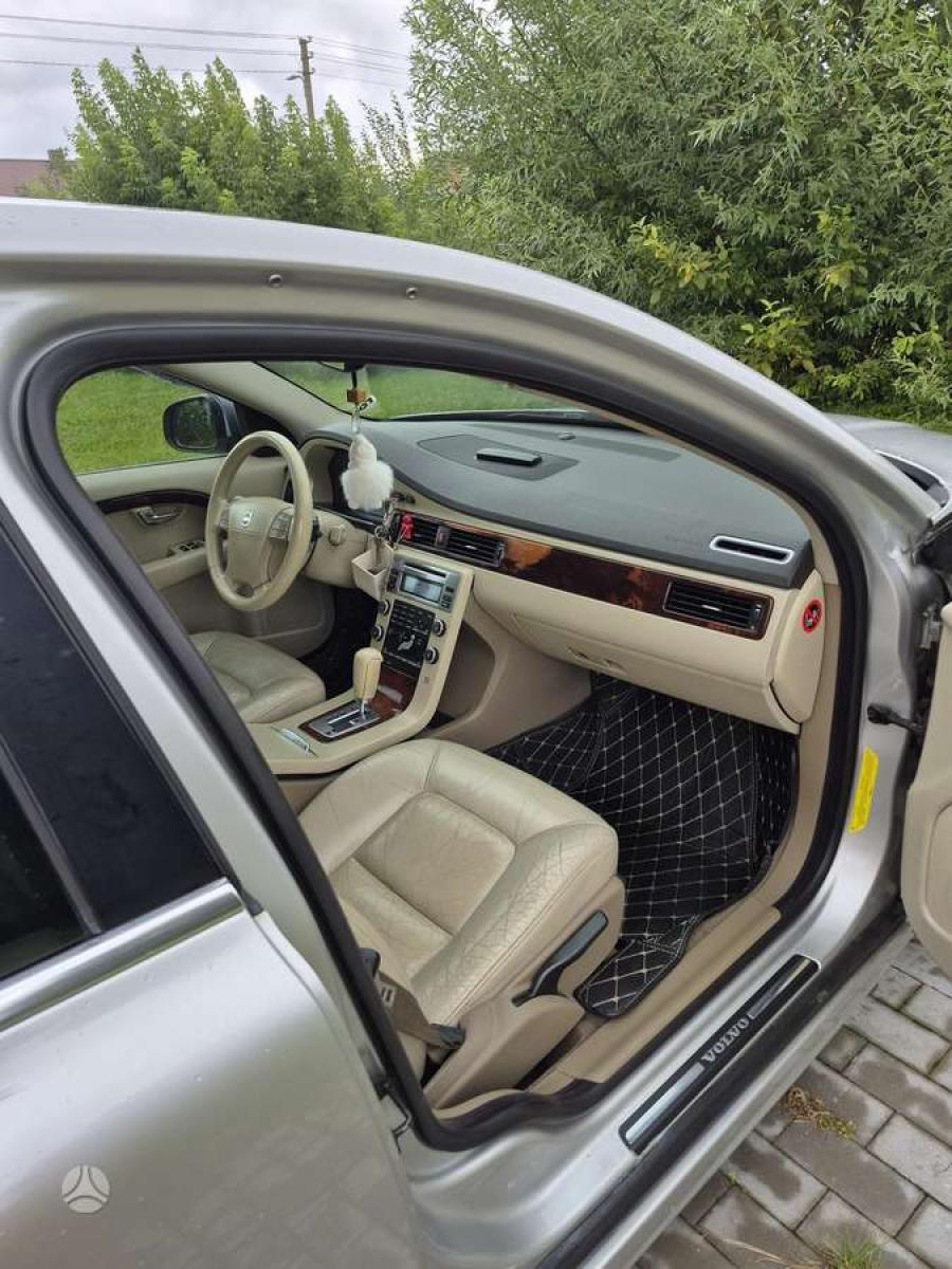 Pelēks Volvo S80 2007 Kėdainiai, ar dzinēja tilpumu 2.40 L un nobraukumu 345 tūkst. km par 2950 €, foto 9 vietnē AUTOMOTO.COM.LV