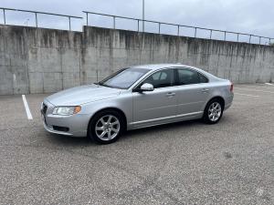 Grey Volvo S80 2007 in Vilnius, with an engine capacity of 2.40 L and mileage of 380 thousand km for 3450 €, photo 7 on AUTOMOTO.COM.LV