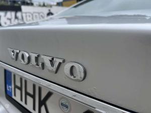 Grey Volvo S80 2007 in Vilnius, with an engine capacity of 2.40 L and mileage of 380 thousand km for 3450 €, photo 24 on AUTOMOTO.COM.LV