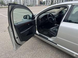 Grey Volvo S80 2007 in Vilnius, with an engine capacity of 2.40 L and mileage of 380 thousand km for 3450 €, photo 42 on AUTOMOTO.COM.LV