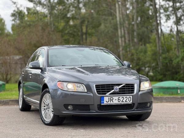Grey Volvo S80 2007 in Riga, with an engine capacity of 2.40 L and mileage of 313 thousand km for 2950 €, photo 4 on AUTOMOTO.COM.LV