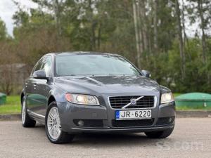 Grey Volvo S80 2007 in Riga, with an engine capacity of 2.40 L and mileage of 313 thousand km for 2950 €, photo 4 on AUTOMOTO.COM.LV