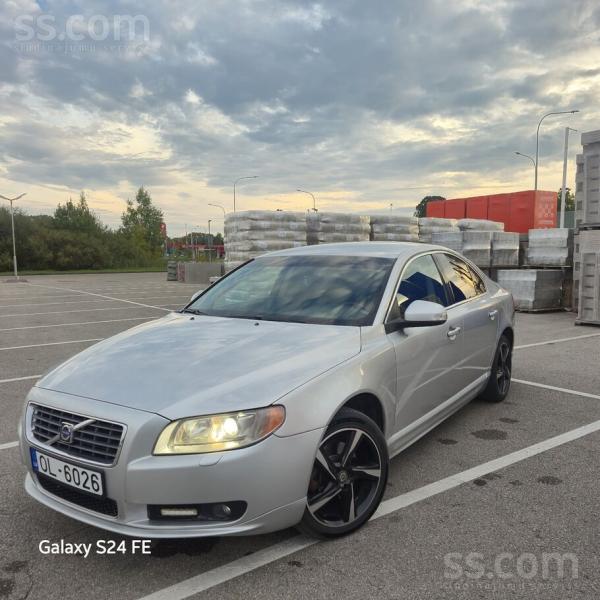 Volvo S80 2007 Daugavpils vietnÄ PelÄks Volvo S80 2007 Daugavpils, ar dzinÄja tilpumu 2.40 L un nobraukumu 379 tÅ«kst. km par 3600 ā¬, foto 3 vietnÄ AUTOMOTO.COM.LV