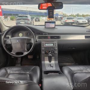 Grey Volvo S80 2007 in Daugavpils, with an engine capacity of 2.40 L and mileage of 379 thousand km for 3600 €, photo 6 on AUTOMOTO.COM.LV