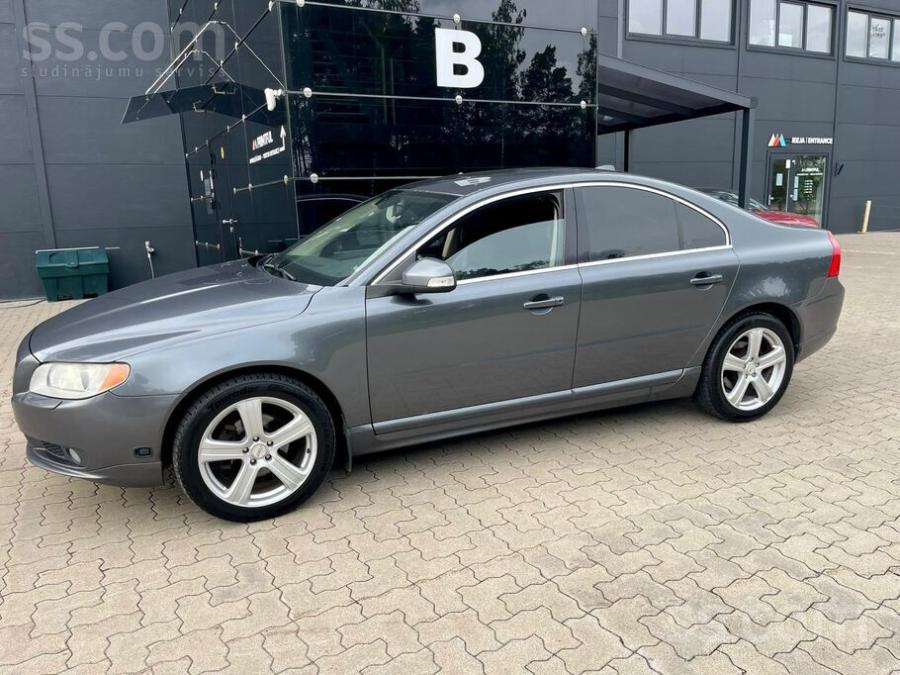 Grey Volvo S80 2007 in Riga, with an engine capacity of 2.40 L and mileage of 0 thousand km for 3500 €, photo 4 on AUTOMOTO.COM.LV