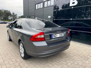 Grey Volvo S80 2007 in Riga, with an engine capacity of 2.40 L and mileage of 0 thousand km for 3500 €, photo 6 on AUTOMOTO.COM.LV