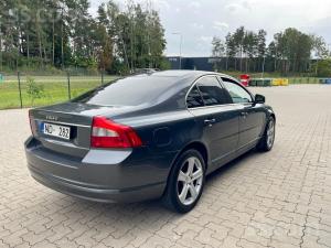 Grey Volvo S80 2007 in Riga, with an engine capacity of 2.40 L and mileage of 0 thousand km for 3500 €, photo 7 on AUTOMOTO.COM.LV