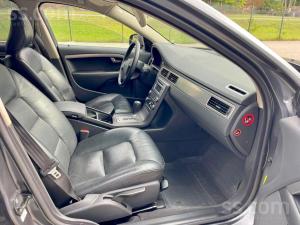 Grey Volvo S80 2007 in Riga, with an engine capacity of 2.40 L and mileage of 0 thousand km for 3500 €, photo 11 on AUTOMOTO.COM.LV