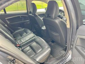 Grey Volvo S80 2007 in Riga, with an engine capacity of 2.40 L and mileage of 0 thousand km for 3500 €, photo 13 on AUTOMOTO.COM.LV