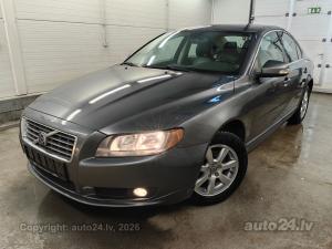 Grey Volvo S80 2007 in Viljandi, with an engine capacity of 2.40 L and mileage of 295 thousand km for 3990 €, photo 6 on AUTOMOTO.COM.LV