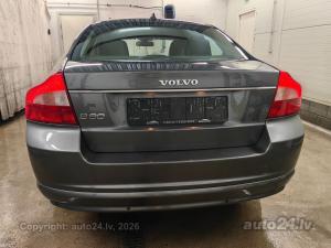 Grey Volvo S80 2007 in Viljandi, with an engine capacity of 2.40 L and mileage of 295 thousand km for 3990 €, photo 16 on AUTOMOTO.COM.LV