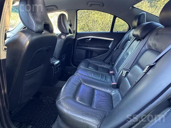 Pelēks Volvo S80 2007 Rēzekne, ar dzinēja tilpumu 2.40 L un nobraukumu 0 tūkst. km par 2850 €, foto 11 vietnē AUTOMOTO.COM.LV