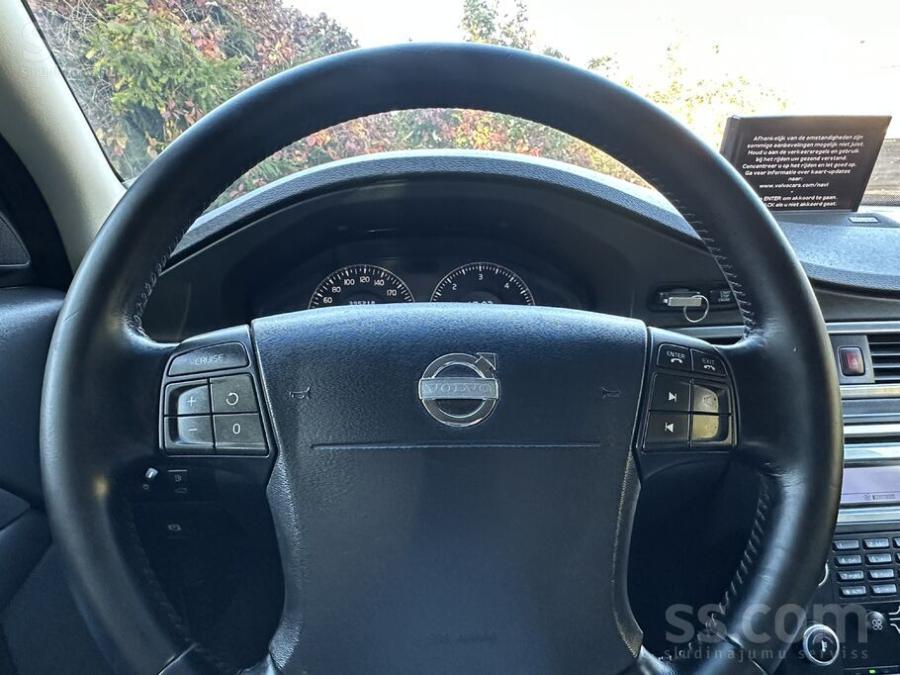 Pelēks Volvo S80 2007 Rēzekne, ar dzinēja tilpumu 2.40 L un nobraukumu 0 tūkst. km par 2850 €, foto 14 vietnē AUTOMOTO.COM.LV