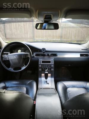 Pelēks Volvo S80 2007 Daugavpils, ar dzinēja tilpumu 2.40 L un nobraukumu 287 tūkst. km par 3400 €, foto 4 vietnē AUTOMOTO.COM.LV