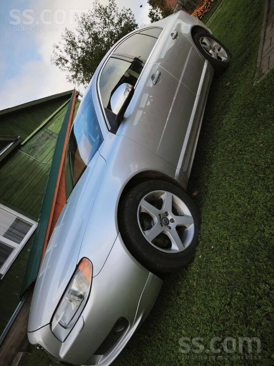 Pelēks Volvo S80 2007 Daugavpils, ar dzinēja tilpumu 2.40 L un nobraukumu 287 tūkst. km par 3400 €, foto 9 vietnē AUTOMOTO.COM.LV