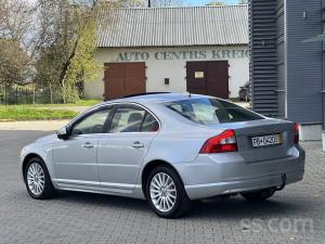 Pelēks Volvo S80 2007 Jēkabpils, ar dzinēja tilpumu 2.40 L un nobraukumu 288 tūkst. km par 6250 €, foto 10 vietnē AUTOMOTO.COM.LV