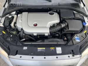 Pelēks Volvo S80 2007 Jēkabpils, ar dzinēja tilpumu 2.40 L un nobraukumu 288 tūkst. km par 6250 €, foto 14 vietnē AUTOMOTO.COM.LV