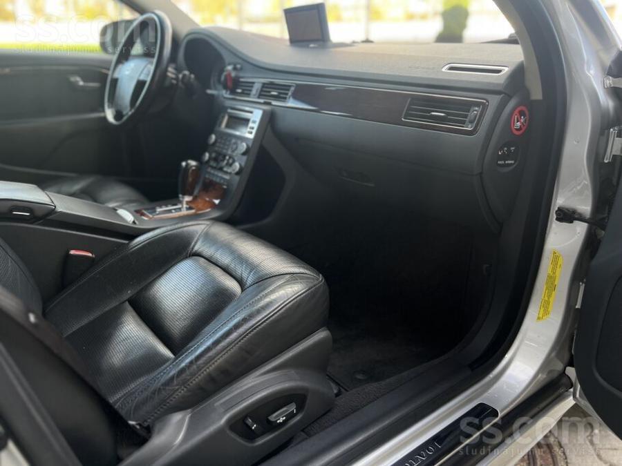 Pelēks Volvo S80 2007 Jēkabpils, ar dzinēja tilpumu 2.40 L un nobraukumu 288 tūkst. km par 6250 €, foto 21 vietnē AUTOMOTO.COM.LV