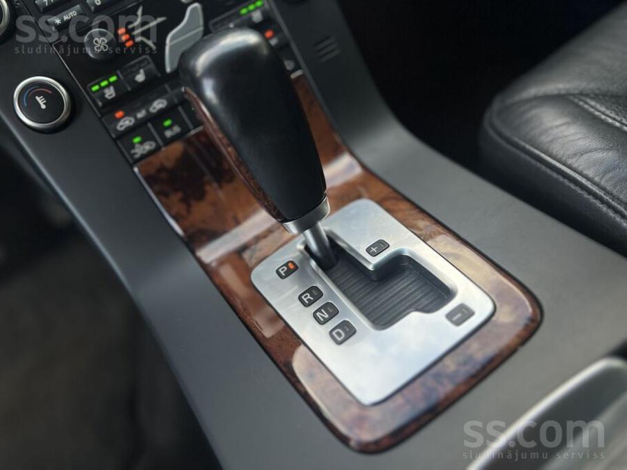 Pelēks Volvo S80 2007 Jēkabpils, ar dzinēja tilpumu 2.40 L un nobraukumu 288 tūkst. km par 6250 €, foto 29 vietnē AUTOMOTO.COM.LV