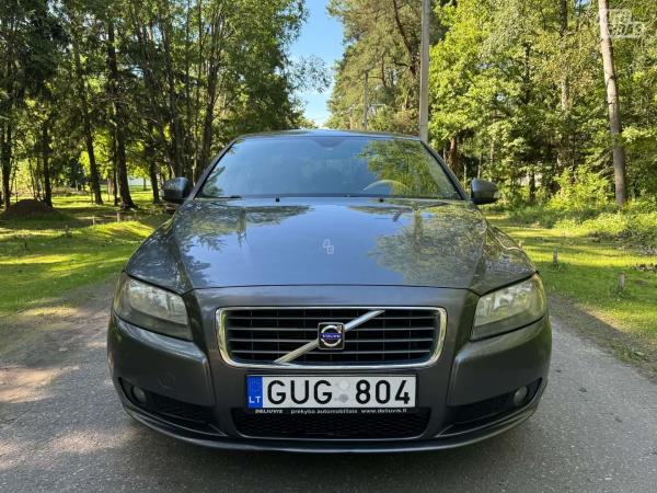 Grey Volvo S80 2007 in Panevezys, with an engine capacity of 2.40 L and mileage of 427 thousand km for 1750 €, photo 3 on AUTOMOTO.COM.LV