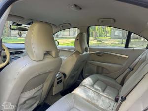 Pelēks Volvo S80 2007 Panevēža, ar dzinēja tilpumu 2.40 L un nobraukumu 427 tūkst. km par 1750 €, foto 13 vietnē AUTOMOTO.COM.LV